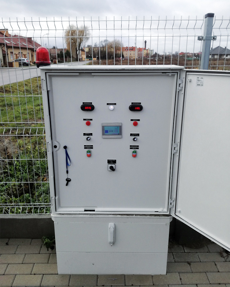 Mobicon MT-151 HMI controls the work of the pumping station – Inventia ...